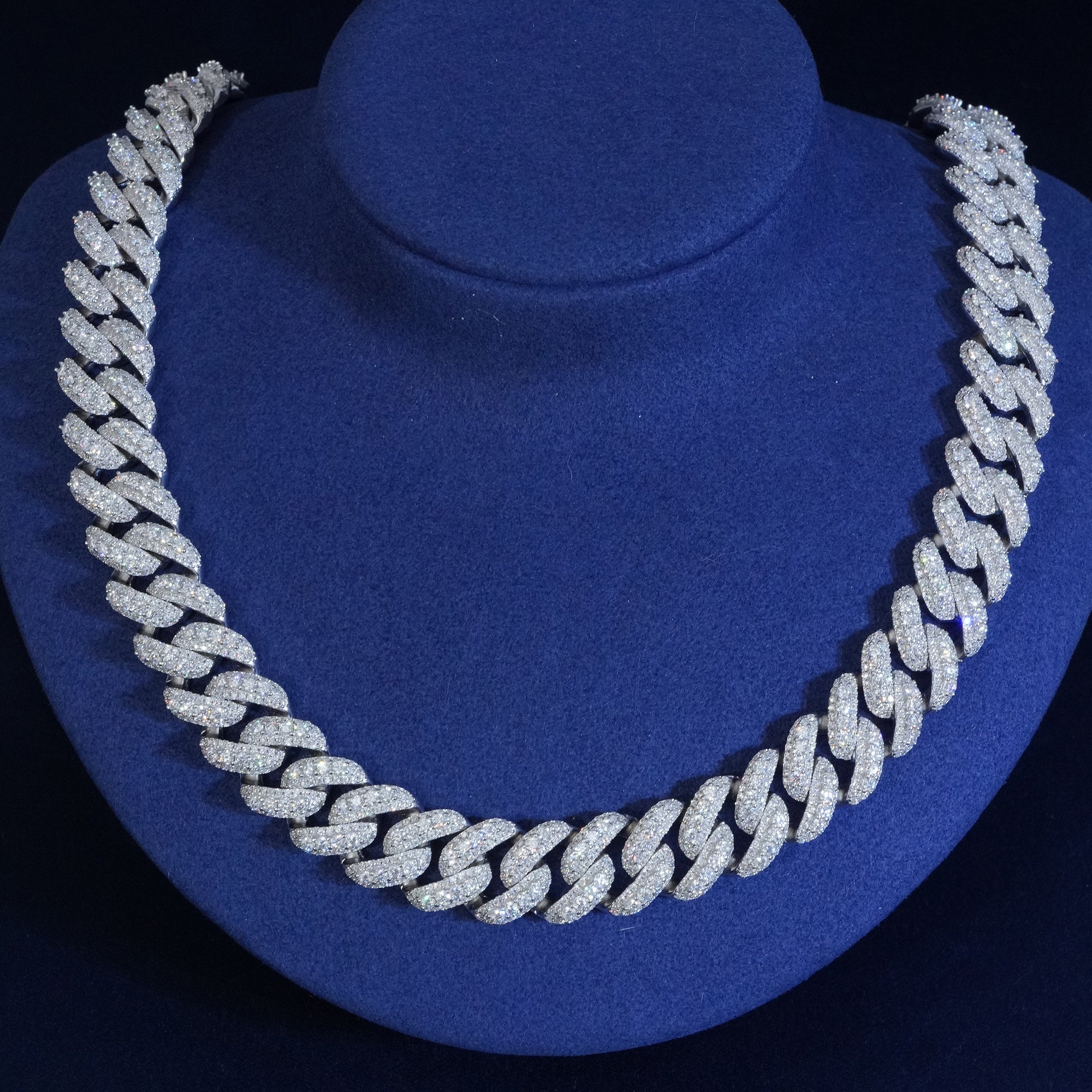 15mm Diamond Cuban Chain With Extended Clasp – GHETLUXE